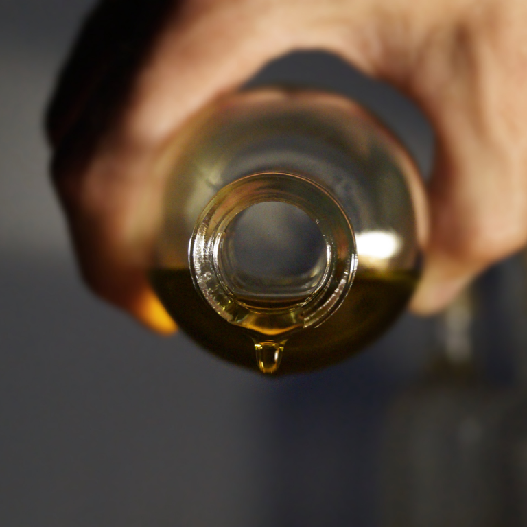 Huile d’olive et acide oléique – Yakelos